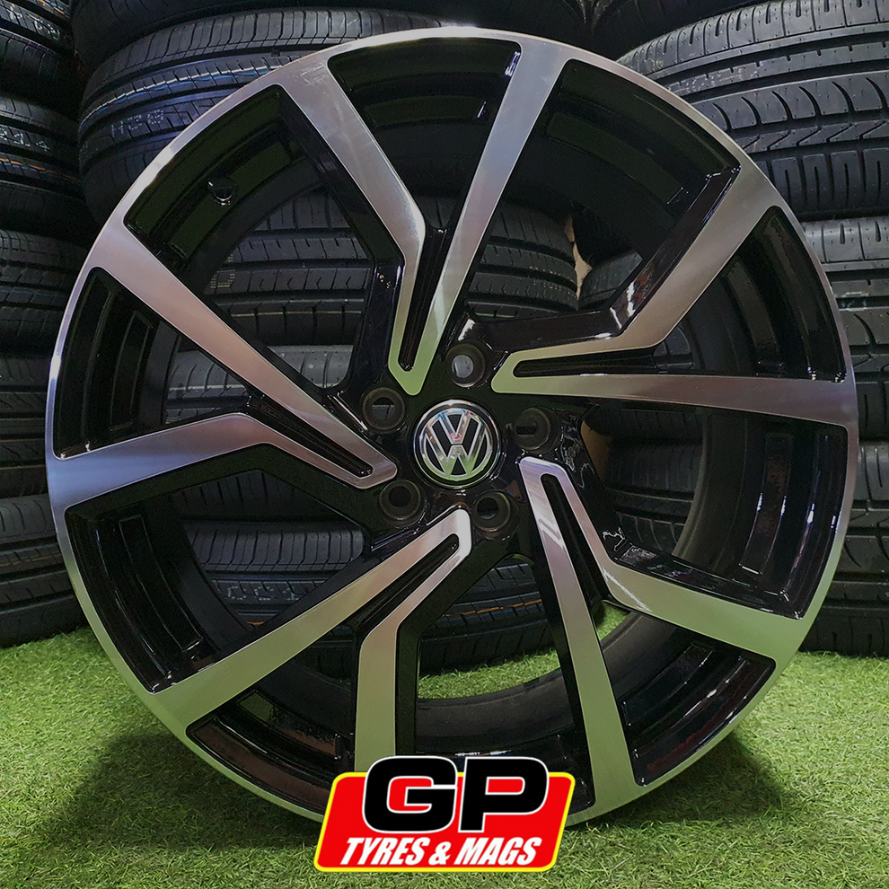 VW RLINE – GP Tyres & Mags